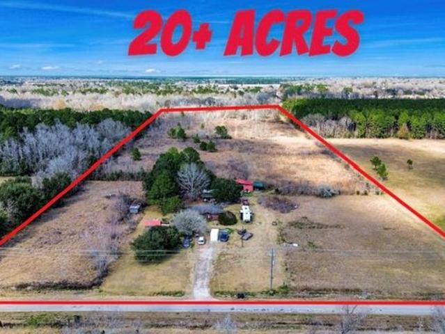 518 County Road 677, Dayton, TX 77535