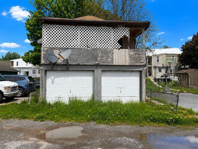518 Canal Street