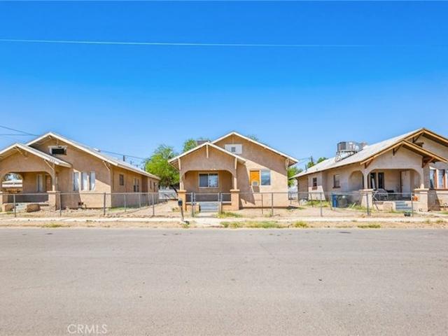 518 A St, Needles, CA 92363
