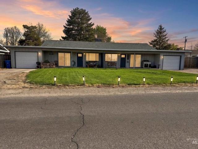 518 Amber St, Caldwell, ID 83605