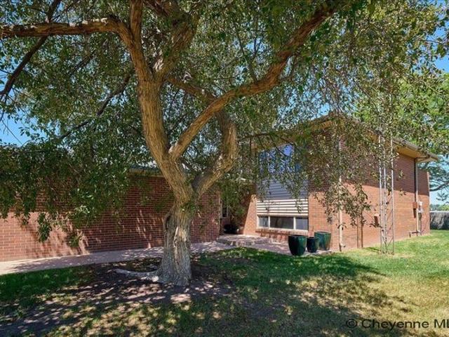 518 Andra Ct, Cheyenne, WY 82009