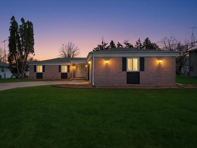 518 Apollo Dr, Joliet, IL 60435 | MLS #12613 | Compass