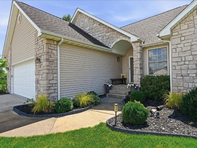 518 Golden Rain Court