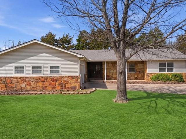 518 Fox Run Ct, Mannford, OK 74044
