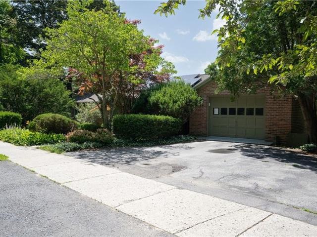 518 Highland Rd, Ithaca, NY 14850