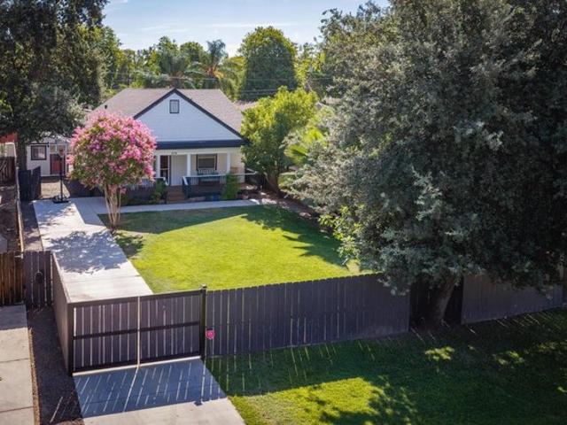 518 Johnson St, Modesto, CA 95354