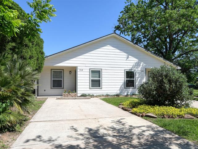 518 Moore St, Tomball, TX 77375 | MLS #46640 | Compass