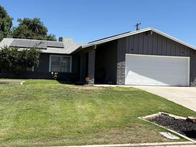 518 McKelvey Ave, Bakersfield, CA 93308