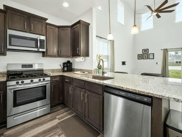 518 Nadir Court