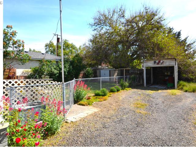 518 NW 9TH ST