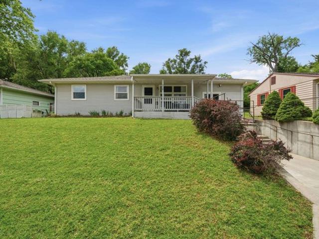 518 S Calhoun St, Junction City, KS 66441