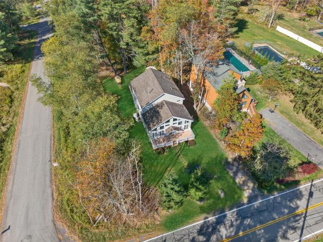518 Sackett Lake Road