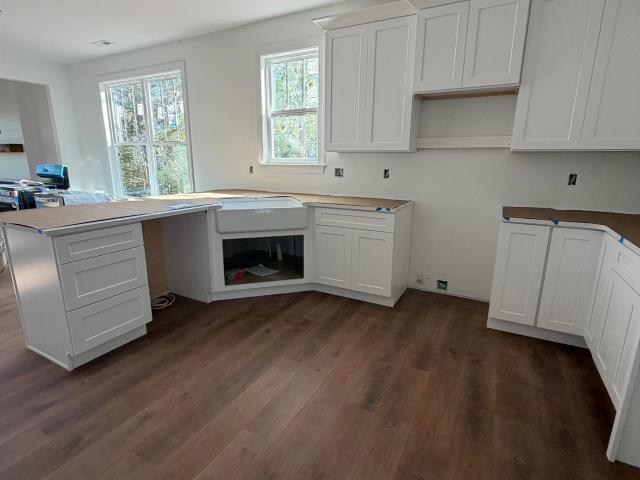 518 Stewart Hill Court