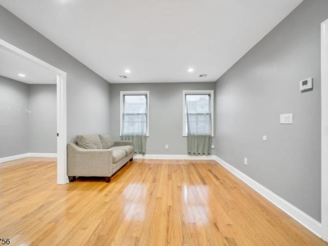 518 Summer St, Paterson, NJ 07501 | MLS #4015