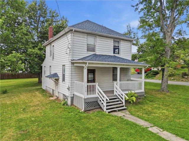 518 Pearl Ave, Mars, PA 16046