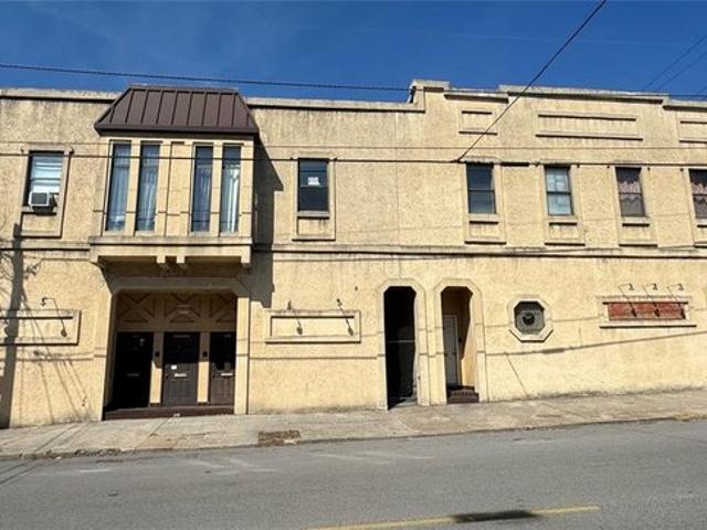 518 Ridge St, Alton, IL 62002
