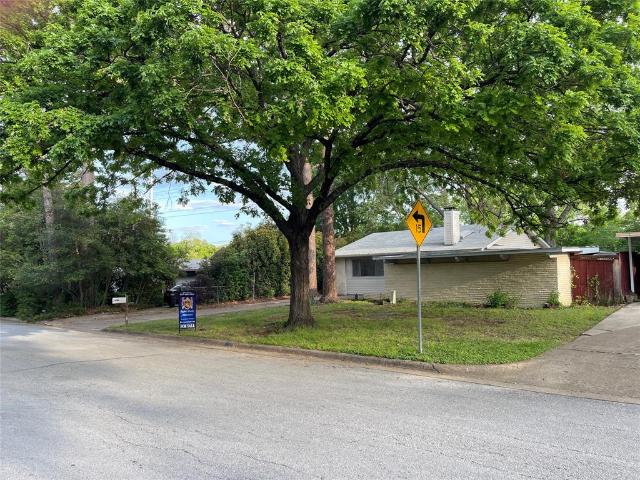 518 W Lovers Lane