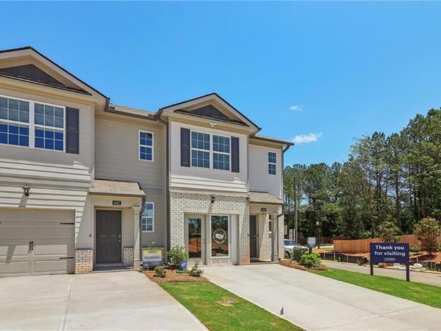 518 Woodcreek Circle SW 11