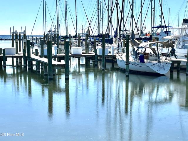 518 Water St, Unit B1, Oriental, NC 28571 | MLS #100554