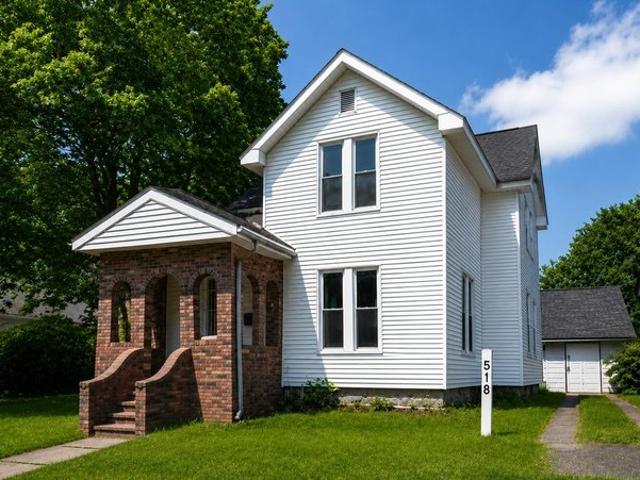 518 Walnut St, Three Rivers, MI 49093