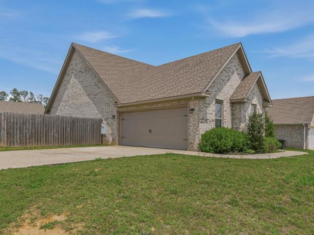 518 Wiregrass Way