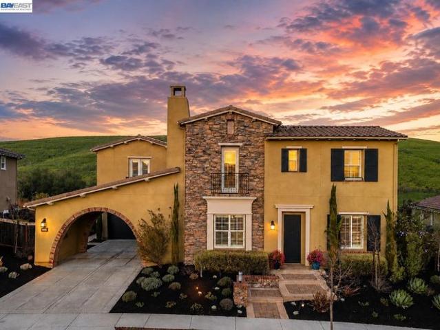 5194 Bengali St, Danville, CA 94506