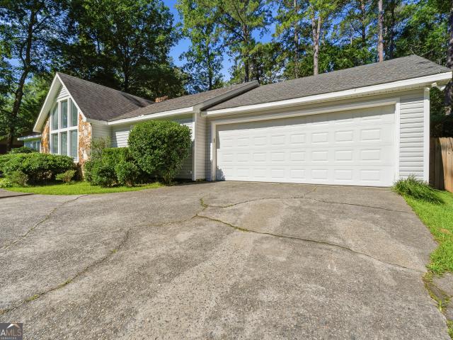 5194 Rivoli Drive