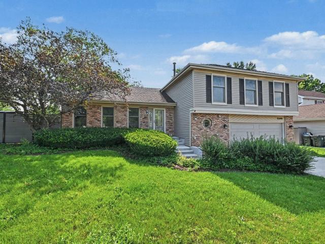 5195 Castaway Lane