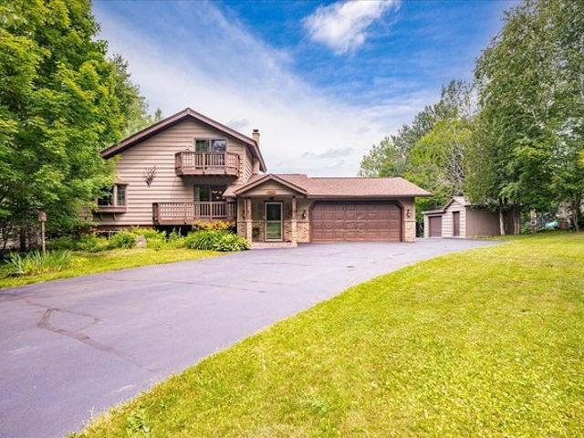 5195 Lavaque Jct Rd, Hermantown, MN 55811