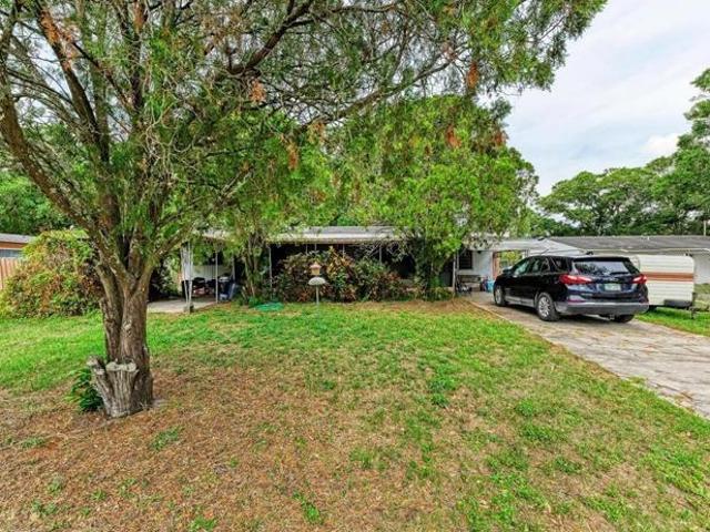 5196 68th Ln N, Saint Petersburg, FL 33709