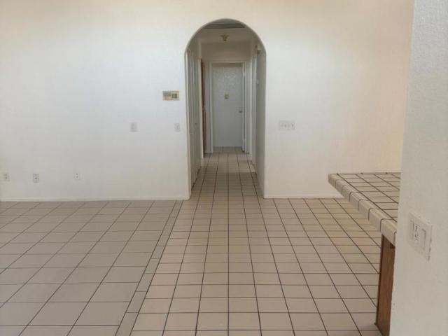 51975 Avenida Villa