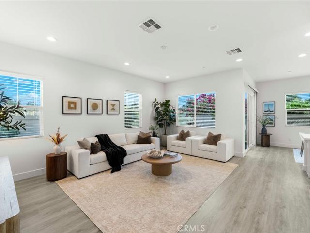 5198 Arlington