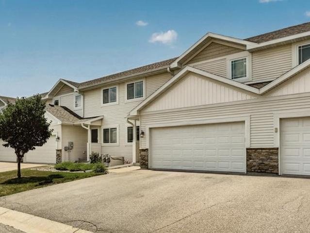 5198 Foxfield Dr NW, Rochester, MN 55901