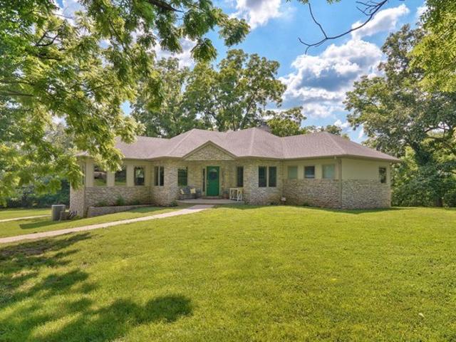 5198 W Farm Road 44, Willard, MO 65781