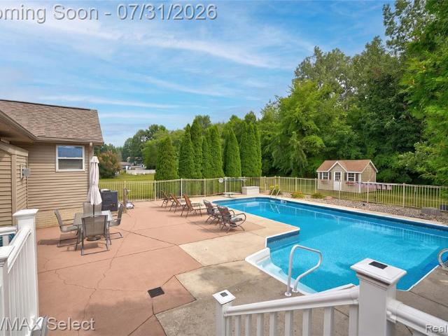 5199 Oakhill Drive