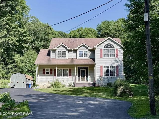 5191 Spring Dr, Swiftwater, PA 18370