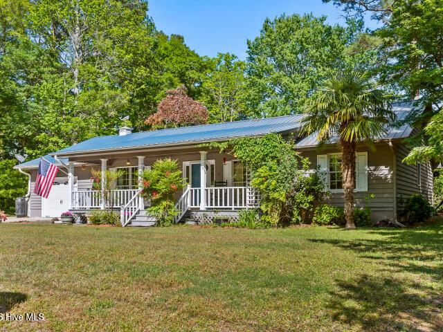 519 Country Club Drive W