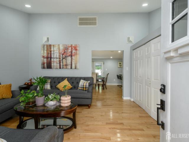519 Calvert Road