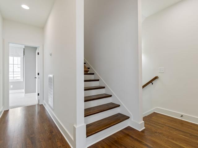 519 Chesterfield Ave, Unit 2, Nashville, TN 37212 | MLS #3180