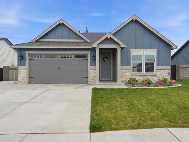 519 Annapurna Ave, West Richland, WA 99353