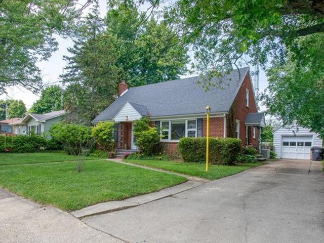 519 Granada Ave, Saint Joseph, MI 49085