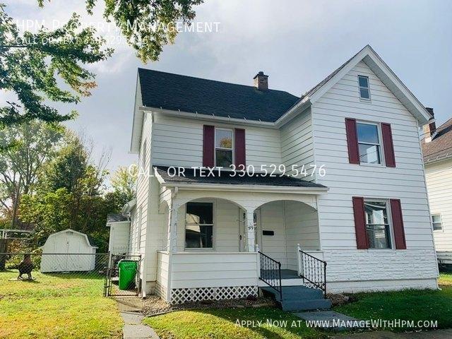 519 Green Ave SW, Massillon, OH 44647