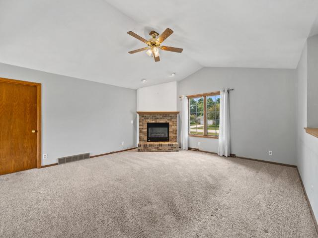 519 Danielson Dr