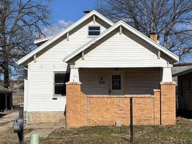 519 E Harvey Ave, Wellington, KS 67152
