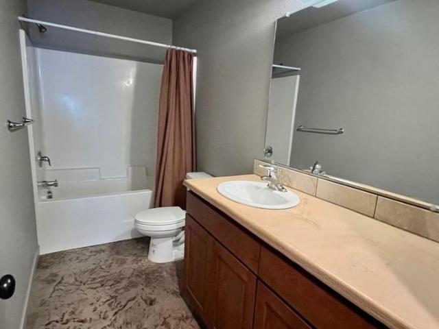 519 F Street NE 3 Bedroom Apartment for Rent at 519 F St Ne, Quincy, WA 98848