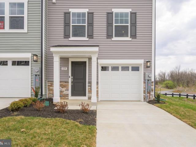 519 Fontana Circle