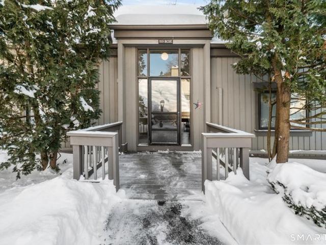 519 Heritage Vlg Unit D, Southbury, CT 06488