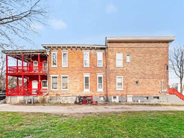 519 Huron Ave