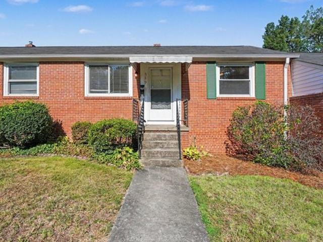 519 Overlook St, Greensboro, NC 27403