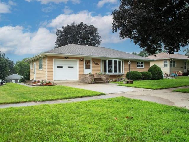 519 N 5th St, Greene, IA 50636